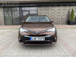 Коричневый Тойота Авенсис 2015 в Лиепая, объемом двигателя 2.00 л и пробегом 192 тыс. км за 8550 €, фото 3 на AUTOMOTO.COM.LV