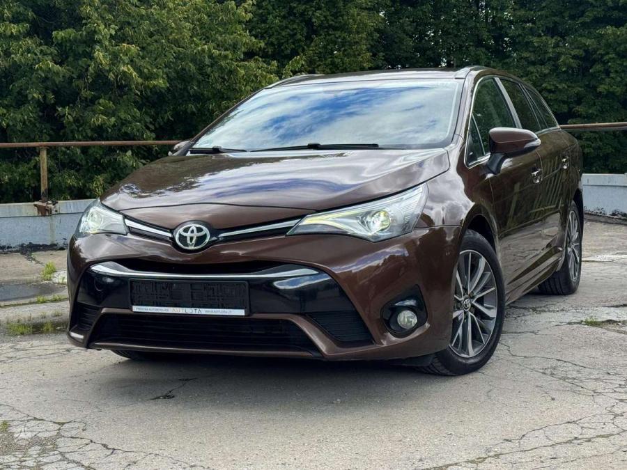 Brūns Toyota Avensis 2015 Viļņa, ar dzinēja tilpumu 2.00 L un nobraukumu 285 tūkst. km par 8500 €, foto 16 vietnē AUTOMOTO.COM.LV