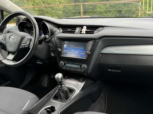 Brūns Toyota Avensis 2015 Viļņa, ar dzinēja tilpumu 2.00 L un nobraukumu 285 tūkst. km par 8500 €, foto 19 vietnē AUTOMOTO.COM.LV