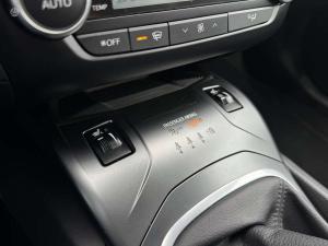 Brūns Toyota Avensis 2015 Viļņa, ar dzinēja tilpumu 2.00 L un nobraukumu 285 tūkst. km par 8500 €, foto 23 vietnē AUTOMOTO.COM.LV