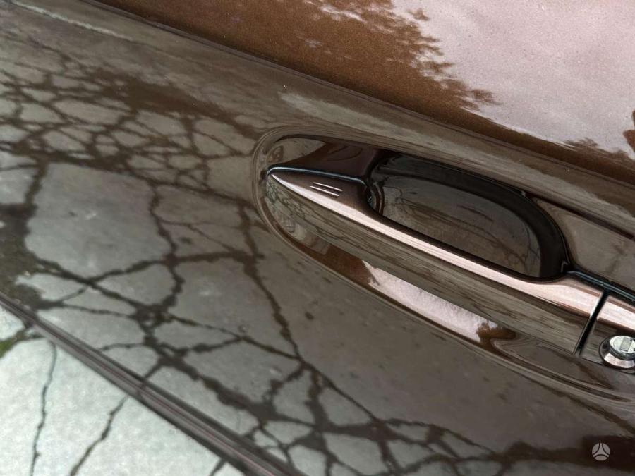 Brūns Toyota Avensis 2015 Viļņa, ar dzinēja tilpumu 2.00 L un nobraukumu 285 tūkst. km par 8500 €, foto 25 vietnē AUTOMOTO.COM.LV