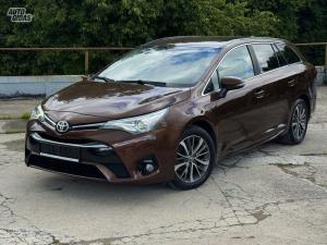 Коричневый Тойота Авенсис 2015 в Вильнюс, объемом двигателя 2.00 л и пробегом 285 тыс. км за 8500 €, фото  на AUTOMOTO.COM.LV