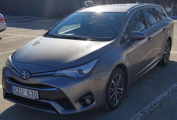 Коричневый Тойота Авенсис 2015 в Вильнюс, объемом двигателя 1.80 л и пробегом 202 тыс. км за 8500 €, фото 5 на AUTOMOTO.COM.LV