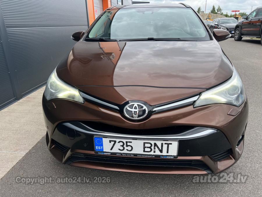Brūns Toyota Avensis 2015 Kuresāre, ar dzinēja tilpumu 2.00 L un nobraukumu 182 tūkst. km par 11750 €, foto 4 vietnē AUTOMOTO.COM.LV