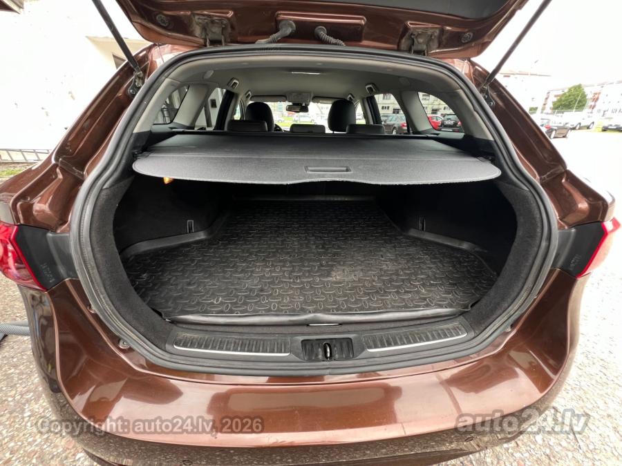 Brūns Toyota Avensis 2015 Kuresāre, ar dzinēja tilpumu 2.00 L un nobraukumu 182 tūkst. km par 11750 €, foto 17 vietnē AUTOMOTO.COM.LV