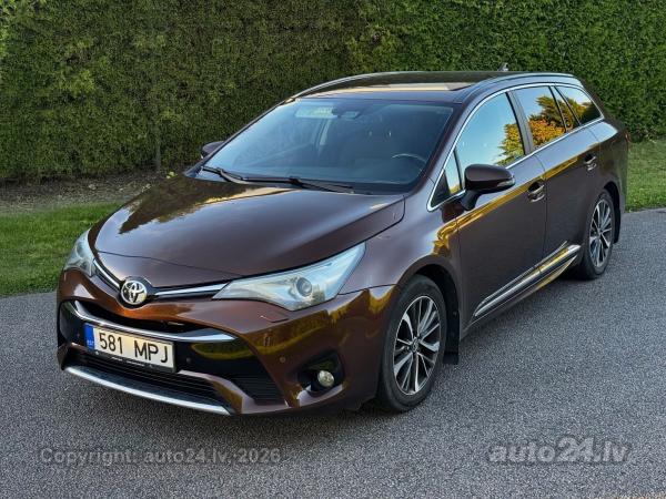 Brūns Toyota Avensis 2015 Tallina, ar dzinēja tilpumu 2.00 L un nobraukumu 145 tūkst. km par 12700 €, foto 5 vietnē AUTOMOTO.COM.LV