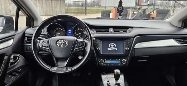 Brūns Toyota Avensis 2016 Marijampole, ar dzinēja tilpumu 1.80 L un nobraukumu 221 tūkst. km par 11200 €, foto 9 vietnē AUTOMOTO.COM.LV
