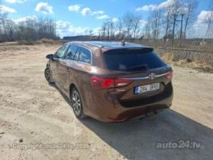Коричневый Тойота Авенсис 2016 в Таллин, объемом двигателя 1.80 л и пробегом 152 тыс. км за 10900 €, фото 5 на AUTOMOTO.COM.LV