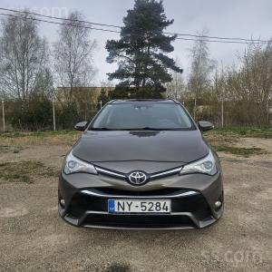 Brūns Toyota Avensis 2016 Rīga, ar dzinēja tilpumu 2.00 L un nobraukumu 258 tūkst. km par 8540 €, foto 3 vietnē AUTOMOTO.COM.LV