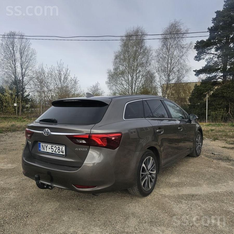 Brūns Toyota Avensis 2016 Rīga, ar dzinēja tilpumu 2.00 L un nobraukumu 258 tūkst. km par 8540 €, foto 7 vietnē AUTOMOTO.COM.LV