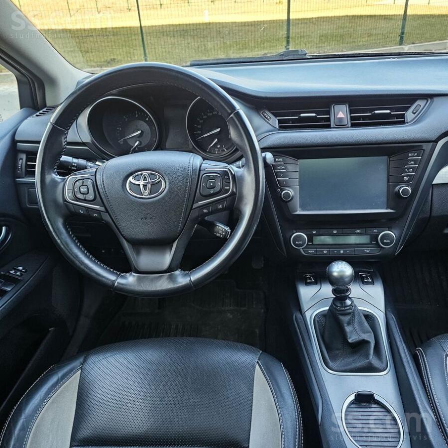 Brūns Toyota Avensis 2016 Rīga, ar dzinēja tilpumu 2.00 L un nobraukumu 258 tūkst. km par 8540 €, foto 14 vietnē AUTOMOTO.COM.LV