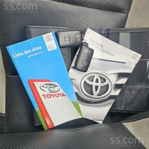 Brūns Toyota Avensis 2016 Rīga, ar dzinēja tilpumu 2.00 L un nobraukumu 258 tūkst. km par 8540 €, foto 30 vietnē AUTOMOTO.COM.LV