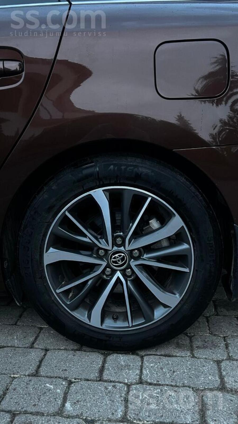 Коричневый Тойота Авенсис 2016 в Рига, объемом двигателя 2.00 л и пробегом 223 тыс. км за 9400 €, фото 8 на AUTOMOTO.COM.LV