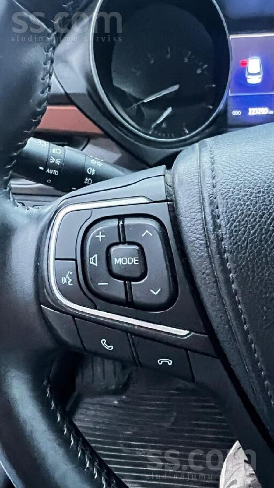 Коричневый Тойота Авенсис 2016 в Рига, объемом двигателя 2.00 л и пробегом 223 тыс. км за 9400 €, фото 16 на AUTOMOTO.COM.LV