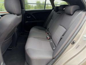 Brown Toyota Avensis 2016 in Vilnius, with an engine capacity of 2.00 L and mileage of 192 thousand km for 8900 €, photo 9 on AUTOMOTO.COM.LV