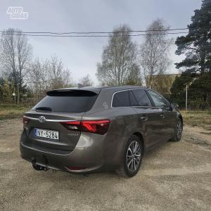 Brūns Toyota Avensis 2016 Rīga, ar dzinēja tilpumu 2.00 L un nobraukumu 257 tūkst. km par 8350 €, foto 7 vietnē AUTOMOTO.COM.LV