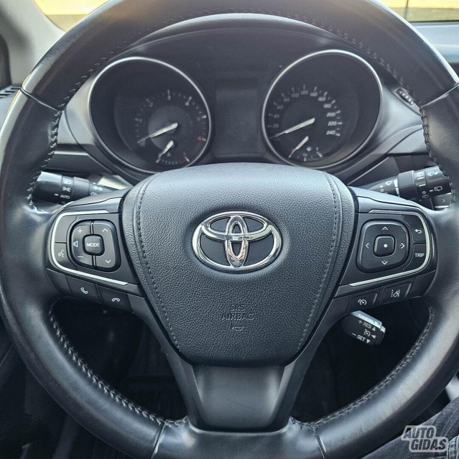 Brūns Toyota Avensis 2016 Rīga, ar dzinēja tilpumu 2.00 L un nobraukumu 257 tūkst. km par 8350 €, foto 18 vietnē AUTOMOTO.COM.LV