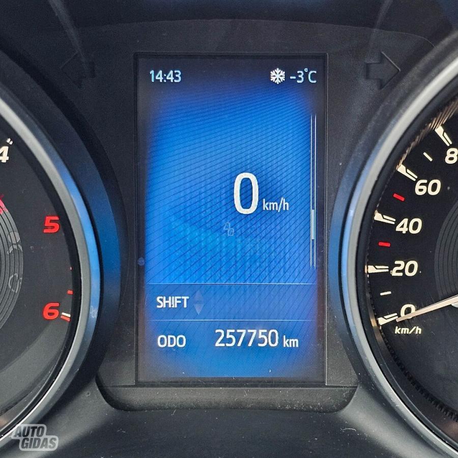 Brūns Toyota Avensis 2016 Rīga, ar dzinēja tilpumu 2.00 L un nobraukumu 257 tūkst. km par 8350 €, foto 23 vietnē AUTOMOTO.COM.LV