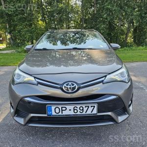 Коричневый Тойота Авенсис 2016 в Рига, объемом двигателя 2.00 л и пробегом 262 тыс. км за 8450 €, фото 4 на AUTOMOTO.COM.LV