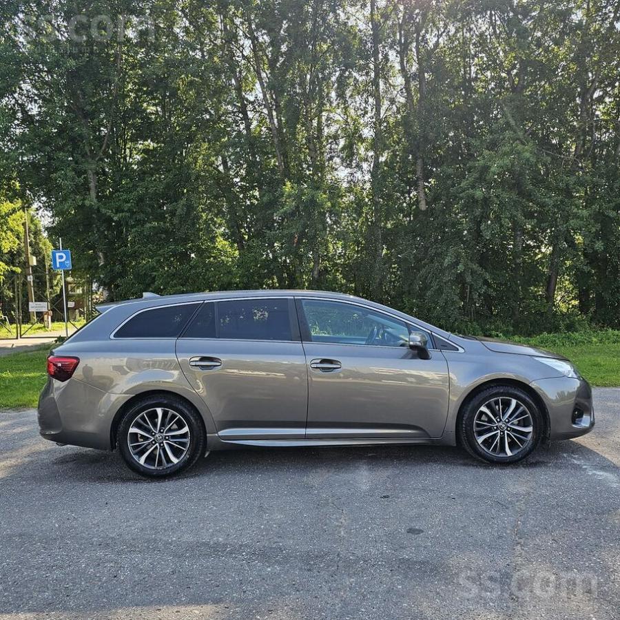 Коричневый Тойота Авенсис 2016 в Рига, объемом двигателя 2.00 л и пробегом 262 тыс. км за 8450 €, фото 9 на AUTOMOTO.COM.LV