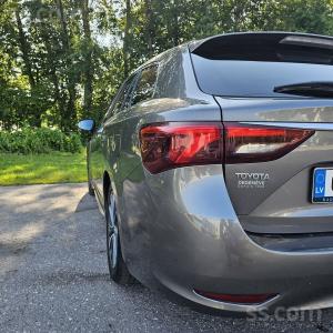 Коричневый Тойота Авенсис 2016 в Рига, объемом двигателя 2.00 л и пробегом 262 тыс. км за 8450 €, фото 12 на AUTOMOTO.COM.LV