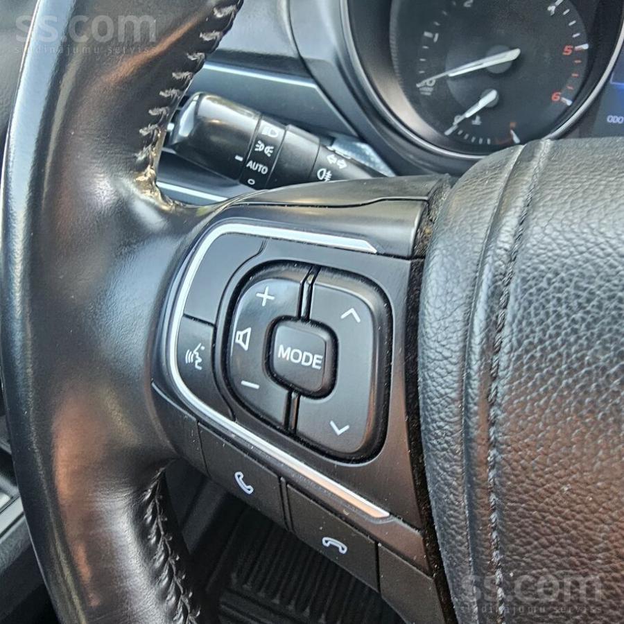Коричневый Тойота Авенсис 2016 в Рига, объемом двигателя 2.00 л и пробегом 262 тыс. км за 8450 €, фото 24 на AUTOMOTO.COM.LV