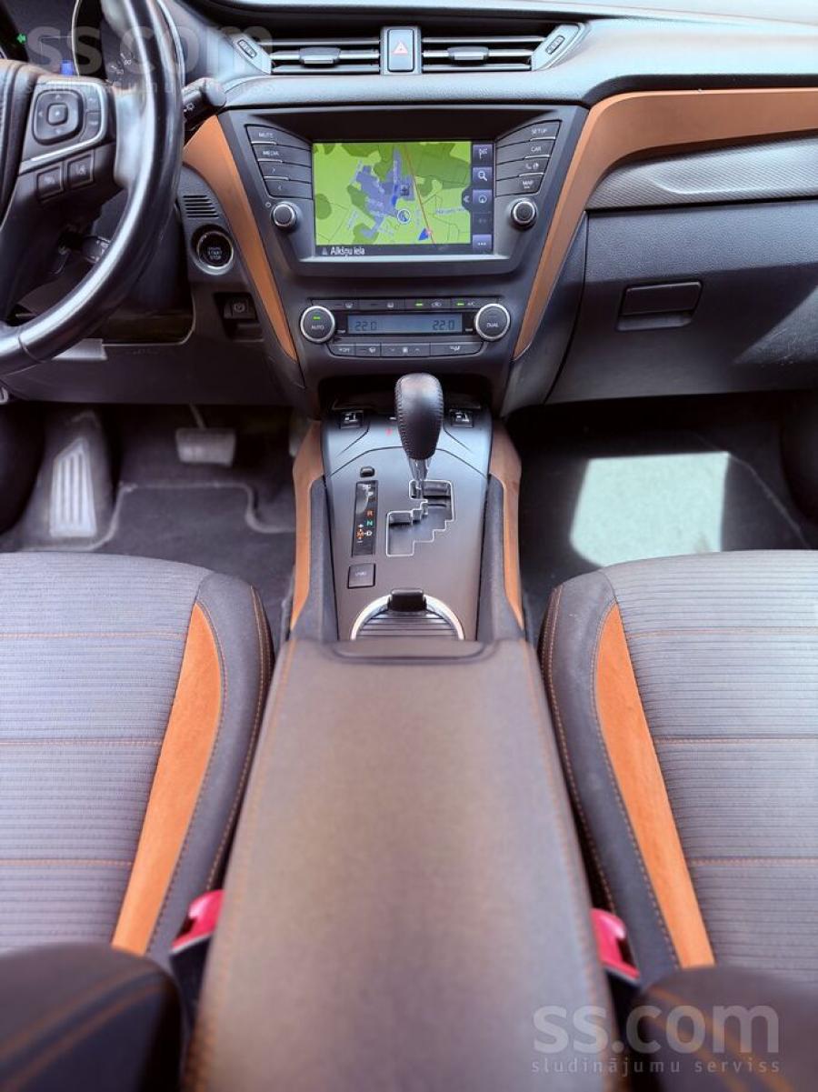 Brūns Toyota Avensis 2016 Rīga, ar dzinēja tilpumu 1.80 L un nobraukumu 170 tūkst. km par 10500 €, foto 7 vietnē AUTOMOTO.COM.LV