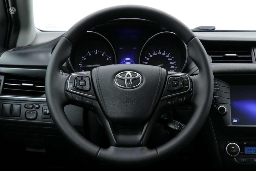 Brūns Toyota Avensis 2016 Viļņa, ar dzinēja tilpumu 1.80 L un nobraukumu 211 tūkst. km par 10900 €, foto 14 vietnē AUTOMOTO.COM.LV