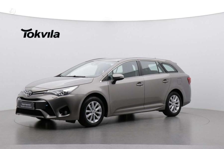 Brūns Toyota Avensis 2016 Viļņa, ar dzinēja tilpumu 1.80 L un nobraukumu 138 tūkst. km par 12900 €, foto 1 vietnē AUTOMOTO.COM.LV