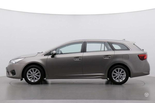 Коричневый Тойота Авенсис 2016 в Вильнюс, объемом двигателя 1.80 л и пробегом 138 тыс. км за 12900 €, фото 5 на AUTOMOTO.COM.LV