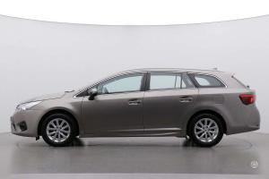 Brūns Toyota Avensis 2016 Viļņa, ar dzinēja tilpumu 1.80 L un nobraukumu 138 tūkst. km par 12900 €, foto 5 vietnē AUTOMOTO.COM.LV