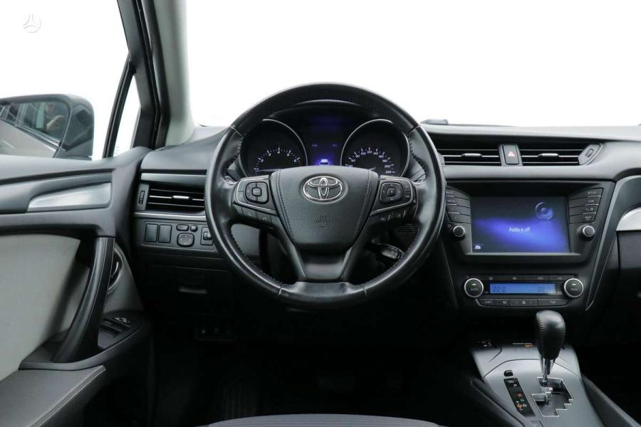 Brūns Toyota Avensis 2016 Viļņa, ar dzinēja tilpumu 1.80 L un nobraukumu 138 tūkst. km par 12900 €, foto 9 vietnē AUTOMOTO.COM.LV