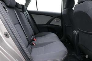 Brūns Toyota Avensis 2016 Viļņa, ar dzinēja tilpumu 1.80 L un nobraukumu 138 tūkst. km par 12900 €, foto 11 vietnē AUTOMOTO.COM.LV