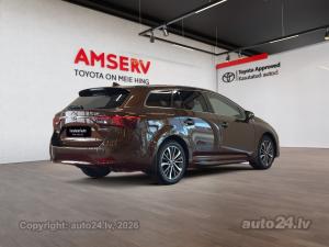 Коричневый Тойота Авенсис 2017 в Тарту, объемом двигателя 1.80 л и пробегом 301 тыс. км за 8290 €, фото 3 на AUTOMOTO.COM.LV