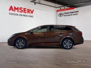 Коричневый Тойота Авенсис 2017 в Тарту, объемом двигателя 1.80 л и пробегом 301 тыс. км за 8290 €, фото 4 на AUTOMOTO.COM.LV