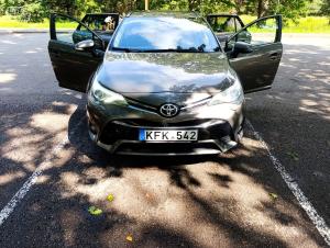Brown Toyota Avensis 2018 in Jurbarkas, with an engine capacity of 1.80 L and mileage of 240 thousand km for 9500 €, photo 20 on AUTOMOTO.COM.LV