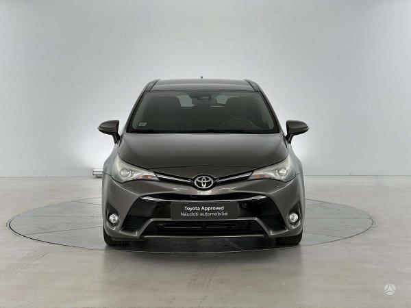 Коричневый Тойота Авенсис 2018 в Вильнюс, объемом двигателя 2.00 л и пробегом 168 тыс. км за 9900 €, фото 6 на AUTOMOTO.COM.LV