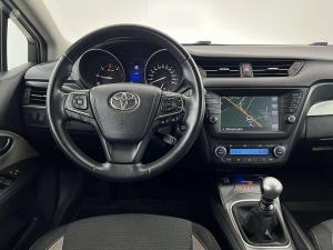 Brūns Toyota Avensis 2018 Viļņa, ar dzinēja tilpumu 2.00 L un nobraukumu 168 tūkst. km par 9900 €, foto 10 vietnē AUTOMOTO.COM.LV
