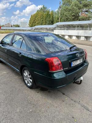 Green Toyota Avensis 2003 in Marijampole, with an engine capacity of 2.00 L and mileage of 220 thousand km for 2750 €, photo 13 on AUTOMOTO.COM.LV