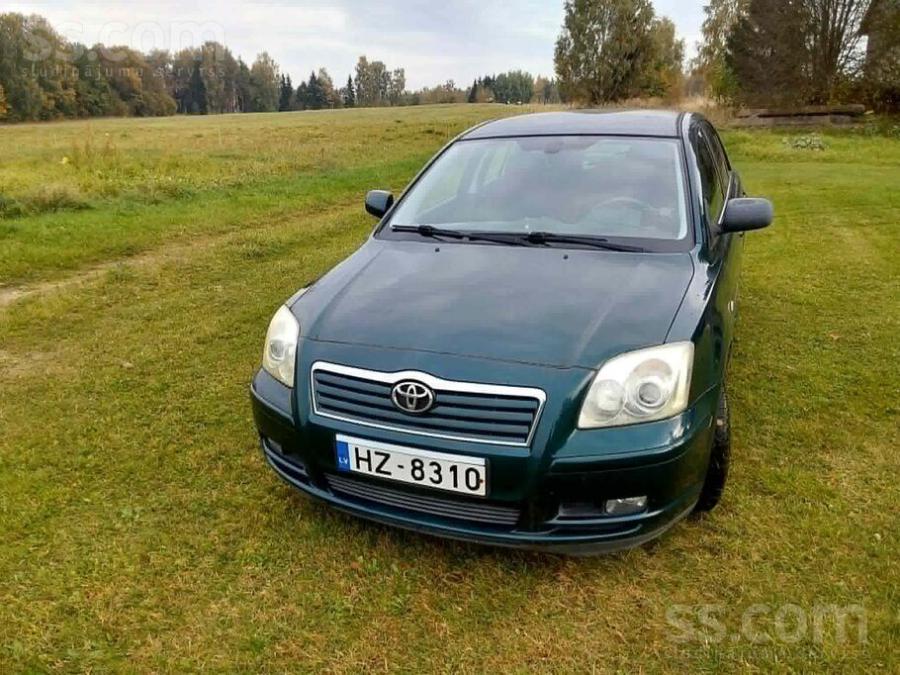 Зеленый Тойота Авенсис 2004 в Рига, объемом двигателя 1.80 л и пробегом 212 тыс. км за 1900 €, фото 1 на AUTOMOTO.COM.LV