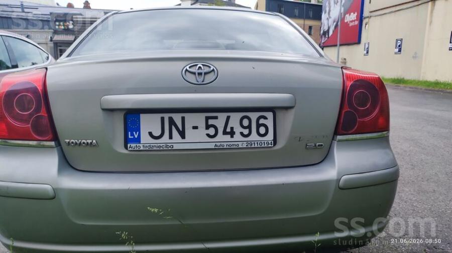 Зеленый Тойота Авенсис 2004 в Рига, объемом двигателя 2.00 л и пробегом 289 тыс. км за 1700 €, фото 10 на AUTOMOTO.COM.LV
