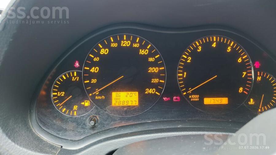 Зеленый Тойота Авенсис 2004 в Рига, объемом двигателя 2.00 л и пробегом 289 тыс. км за 1700 €, фото 11 на AUTOMOTO.COM.LV