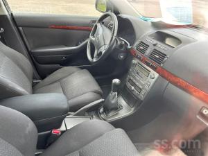 Zaļš Toyota Avensis 2005 Valmiera, ar dzinēja tilpumu 1.80 L un nobraukumu 266 tūkst. km par 1700 €, foto 6 vietnē AUTOMOTO.COM.LV