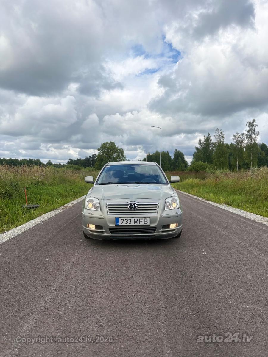 Zaļš Toyota Avensis 2005 Tallina, ar dzinēja tilpumu 2.00 L un nobraukumu 300 tūkst. km par 3200 €, foto 4 vietnē AUTOMOTO.COM.LV