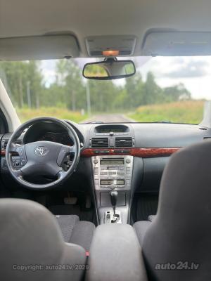Zaļš Toyota Avensis 2005 Tallina, ar dzinēja tilpumu 2.00 L un nobraukumu 300 tūkst. km par 3200 €, foto 7 vietnē AUTOMOTO.COM.LV