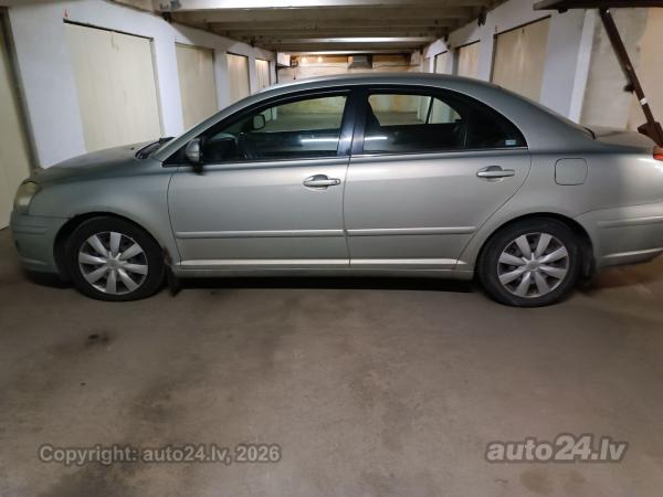 Зеленый Тойота Авенсис 2007 в Таллин, объемом двигателя 1.60 л и пробегом 294 тыс. км за 2600 €, фото 2 на AUTOMOTO.COM.LV