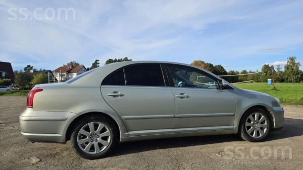 Зеленый Тойота Авенсис 2008 в Огре, объемом двигателя 1.80 л и пробегом 491 тыс. км за 950 €, фото 3 на AUTOMOTO.COM.LV