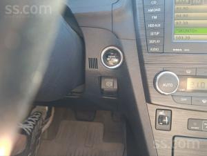 Zaļš Toyota Avensis 2009 Rīga, ar dzinēja tilpumu 2.00 L un nobraukumu 225 tūkst. km par 5300 €, foto 3 vietnē AUTOMOTO.COM.LV