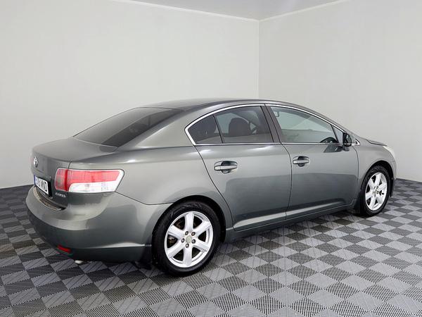 Зеленый Тойота Авенсис 2010 в Таллин, объемом двигателя 2.00 л и пробегом 319 тыс. км за 2999 €, фото 3 на AUTOMOTO.COM.LV