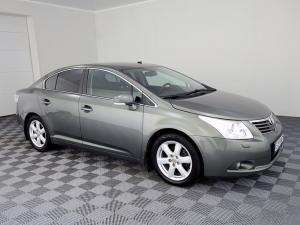 Green Toyota Avensis 2010 in Tallinn, with an engine capacity of 2.00 L and mileage of 319 thousand km for 2999 €, photo 11 on AUTOMOTO.COM.LV